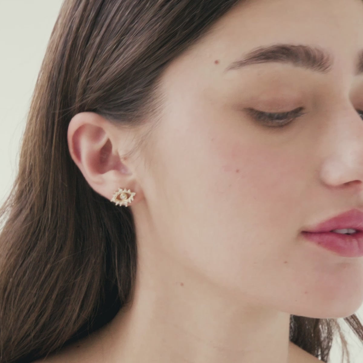 Eye of Hope | עגילים צמודים